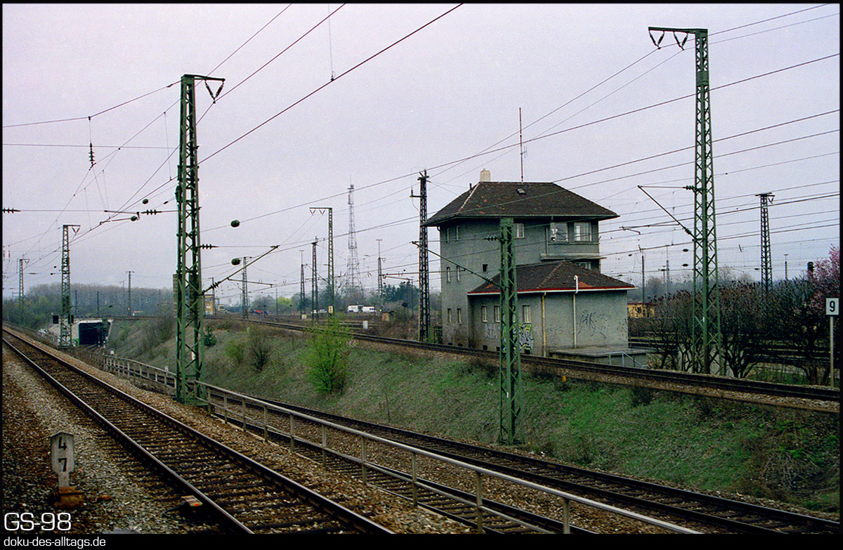 Strecken und Bahnhöfe