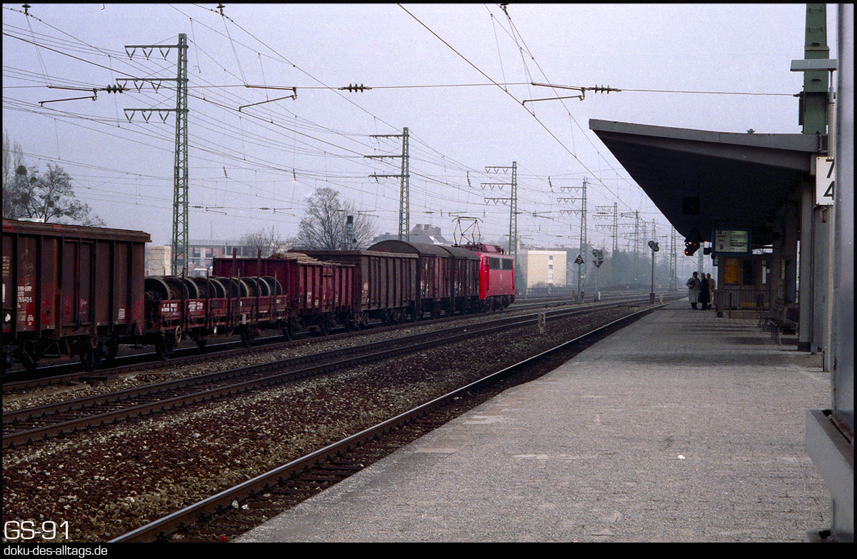 Strecken und Bahnhöfe
