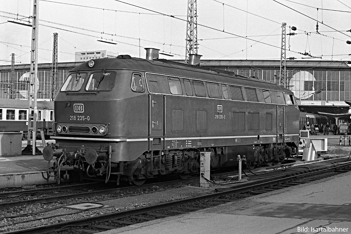 Strecken und Bahnhöfe