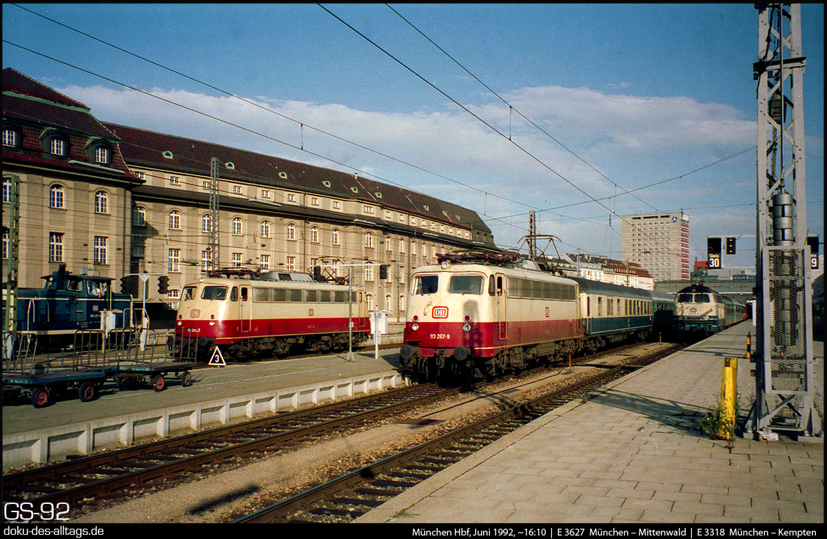 Die Baureihe 113 zwischen 16:10 und 17:00 in München Hbf (1992, 11B)